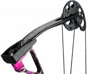 Best 5 Lightest Compound Bows On The Market in 2022 Reviews